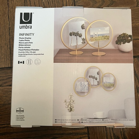 Umbra | Accents | Umbra Infinity Frame Gold | Poshmark